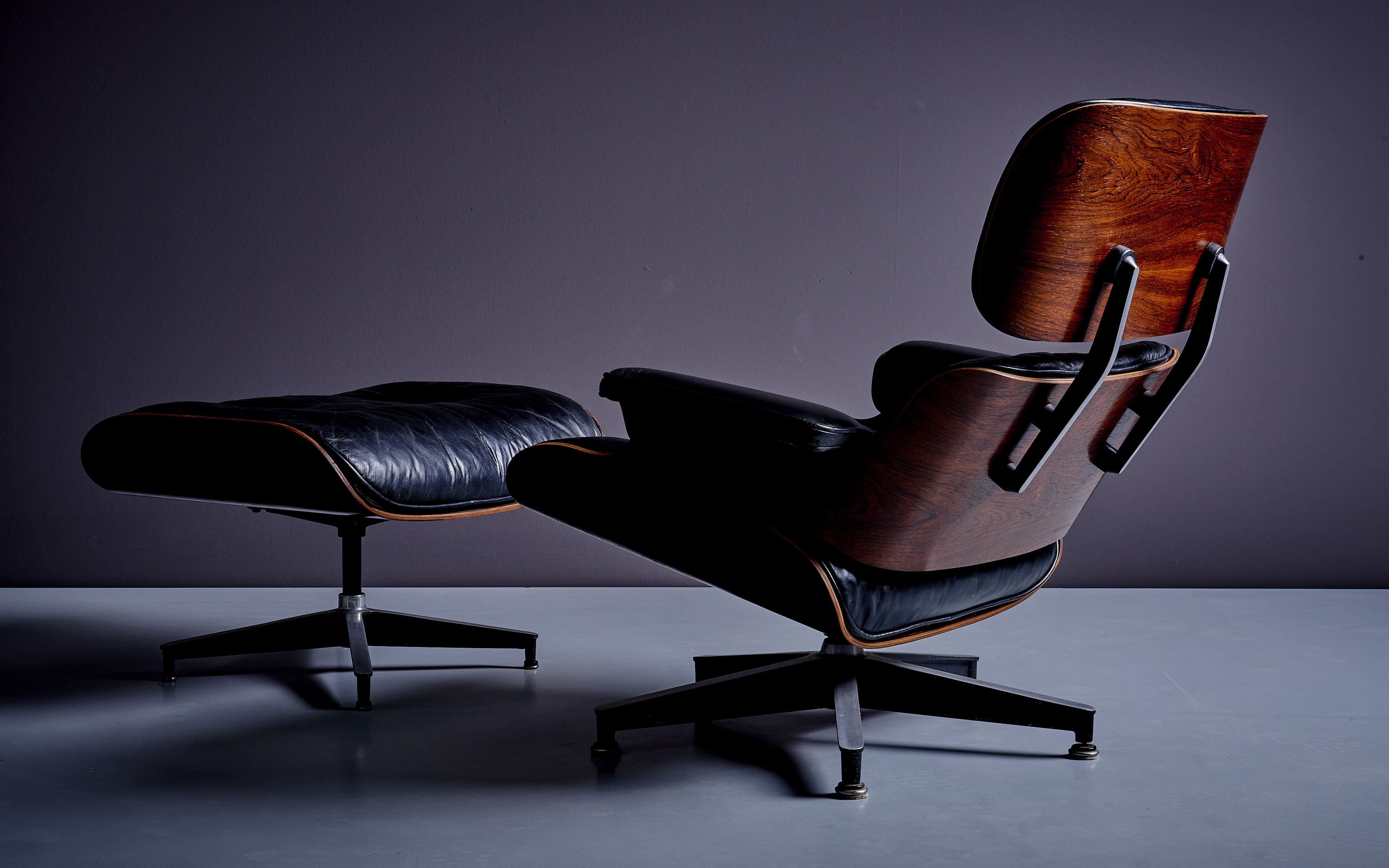Rare early Charles & Ray Eames Lounge Chair 670 & 671 in outstanding ...