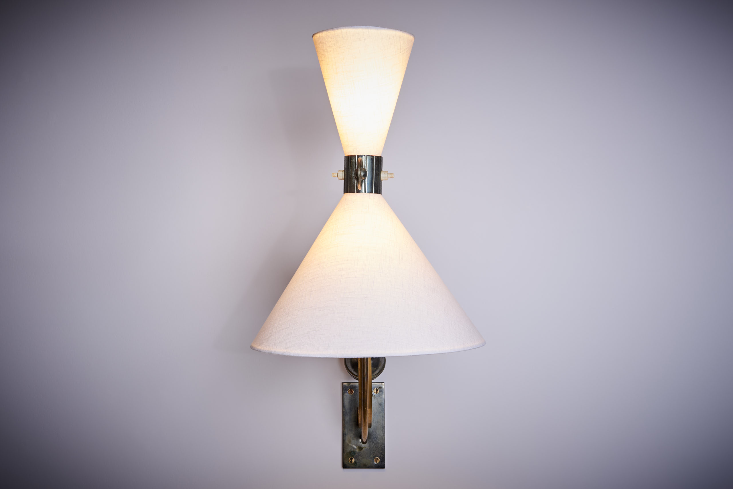 Counterweight Wall Lamp with adjustable height