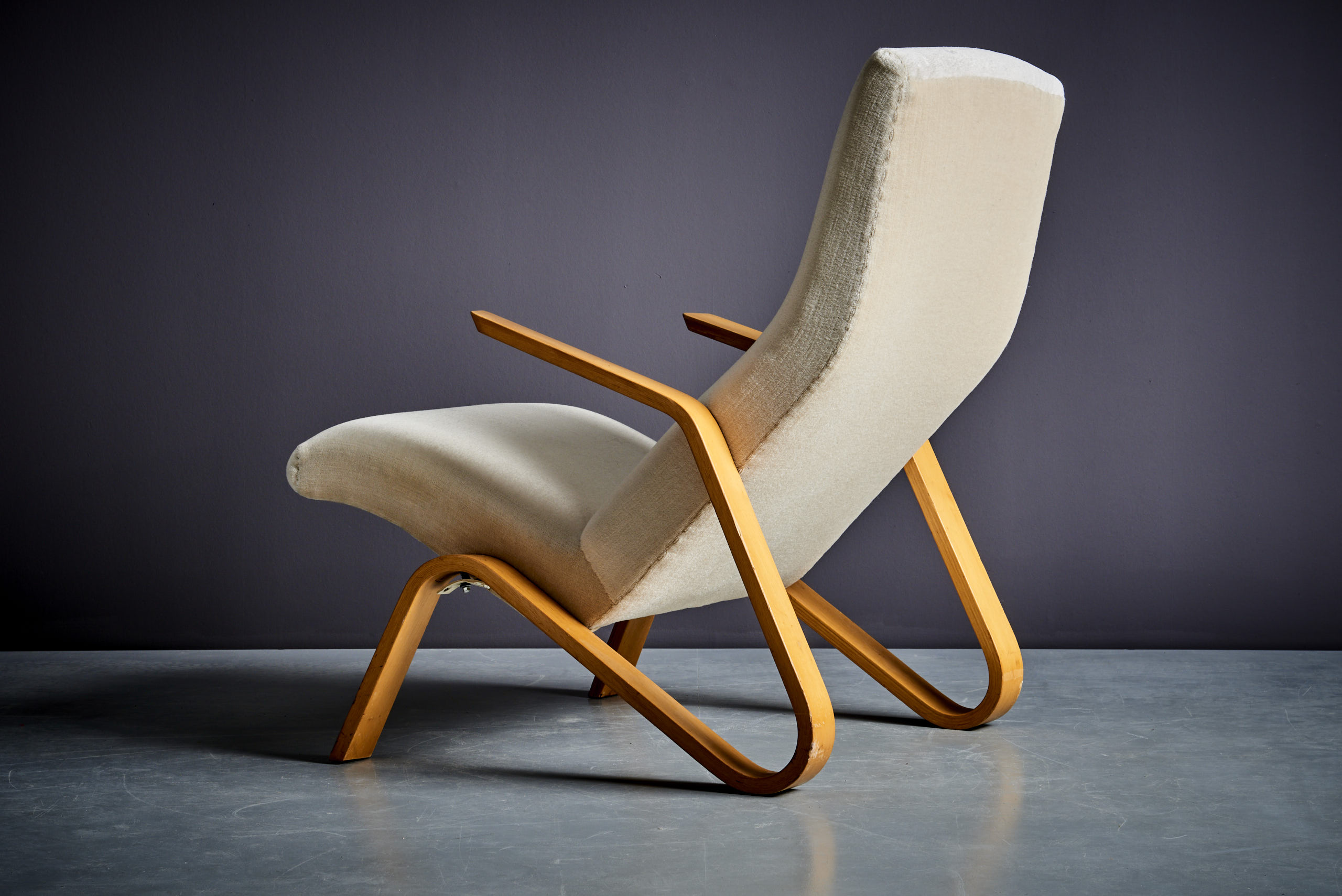Pair of Eero Saarinen Grass Hopper Chairs for Knoll