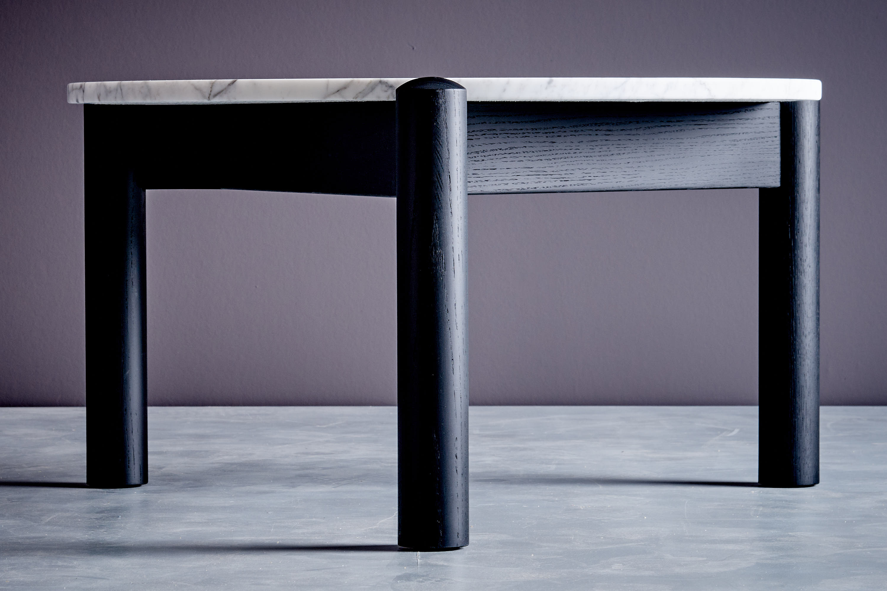 Table à Plateau interchangeable with white Carrara Marble Top by ...