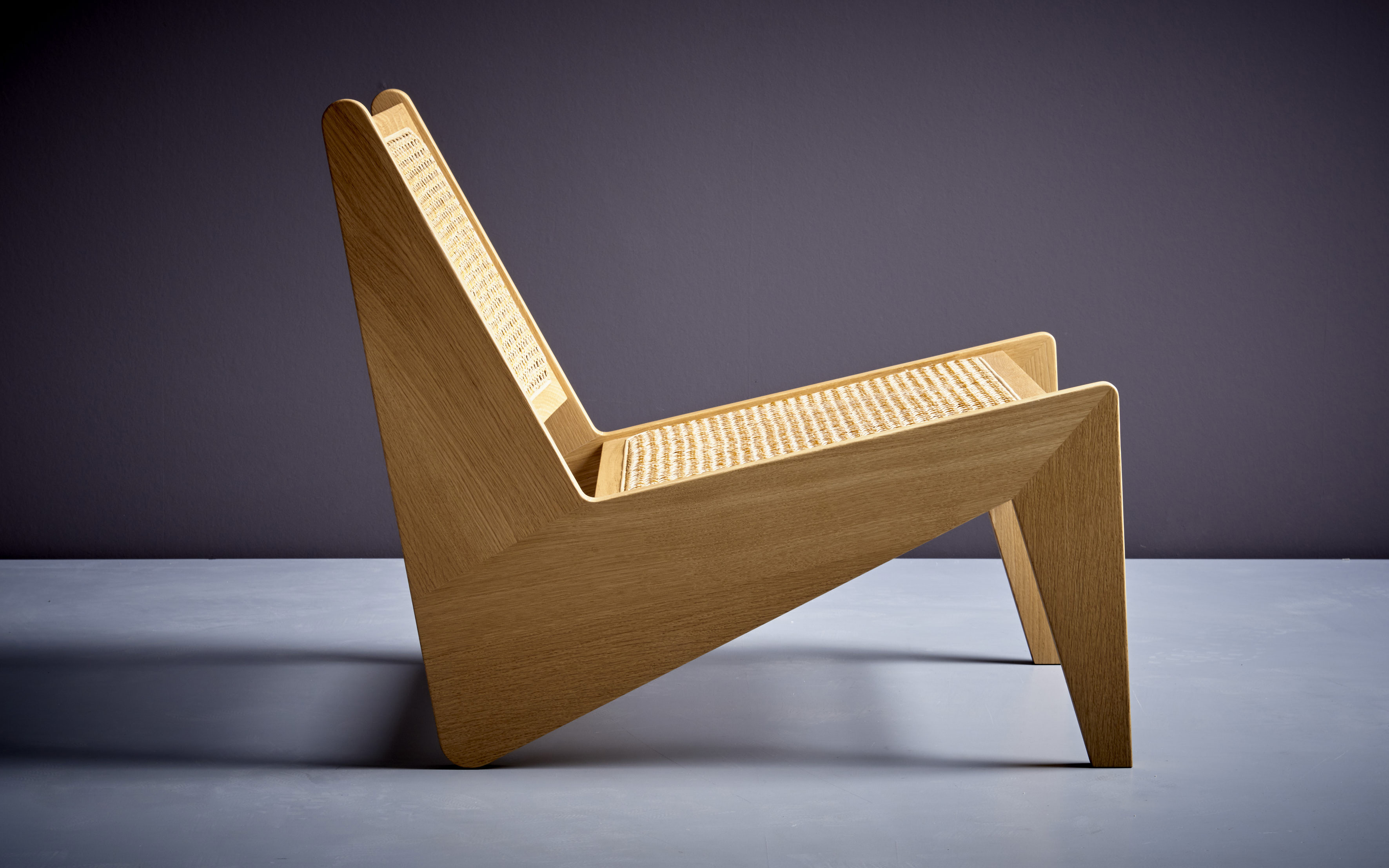 Set of Two Pierre Jeanneret Kangaroo Lounge Chairs in Wood and Wicker ...