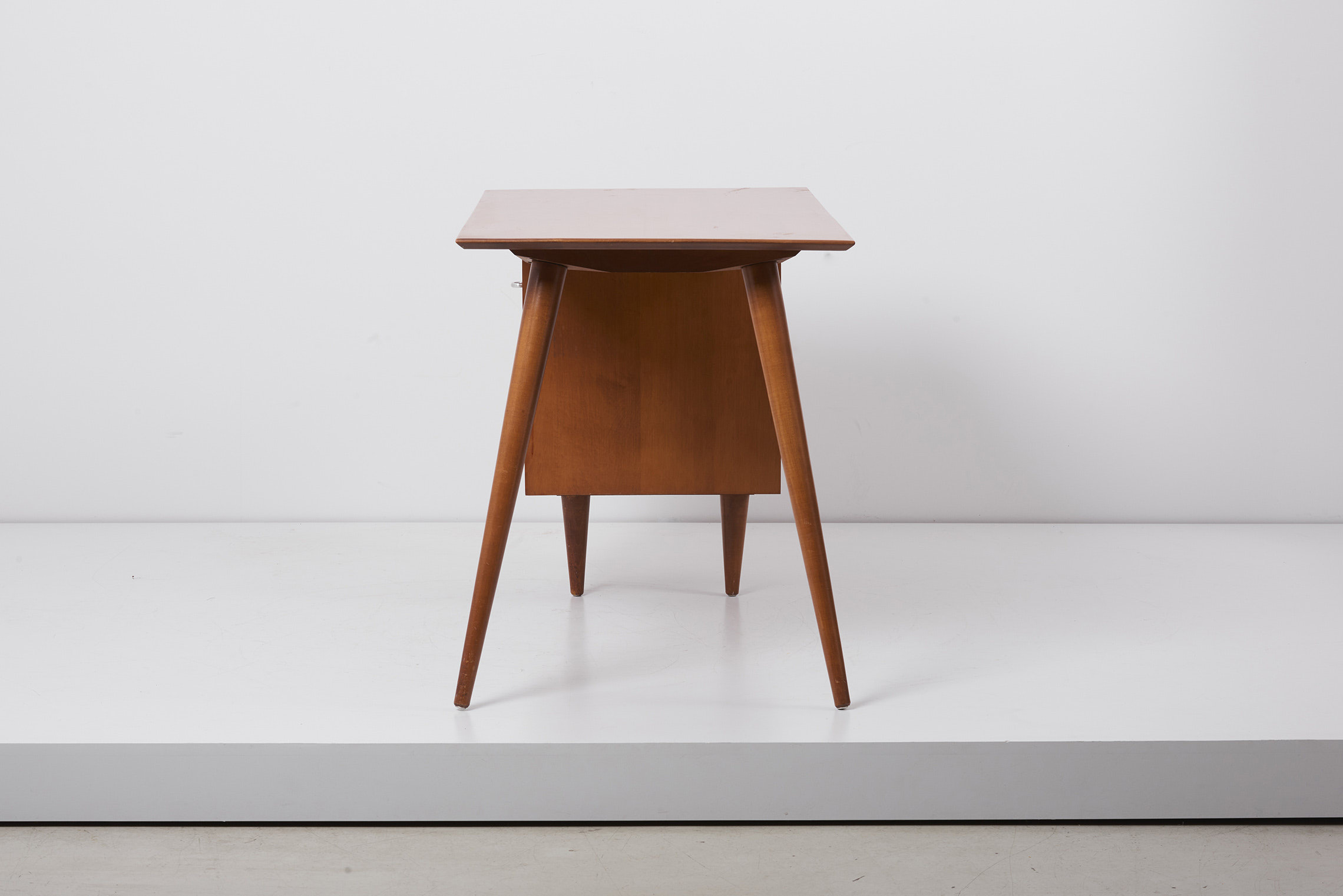 Paul McCobb Desk for Planner Group in Solid Maple