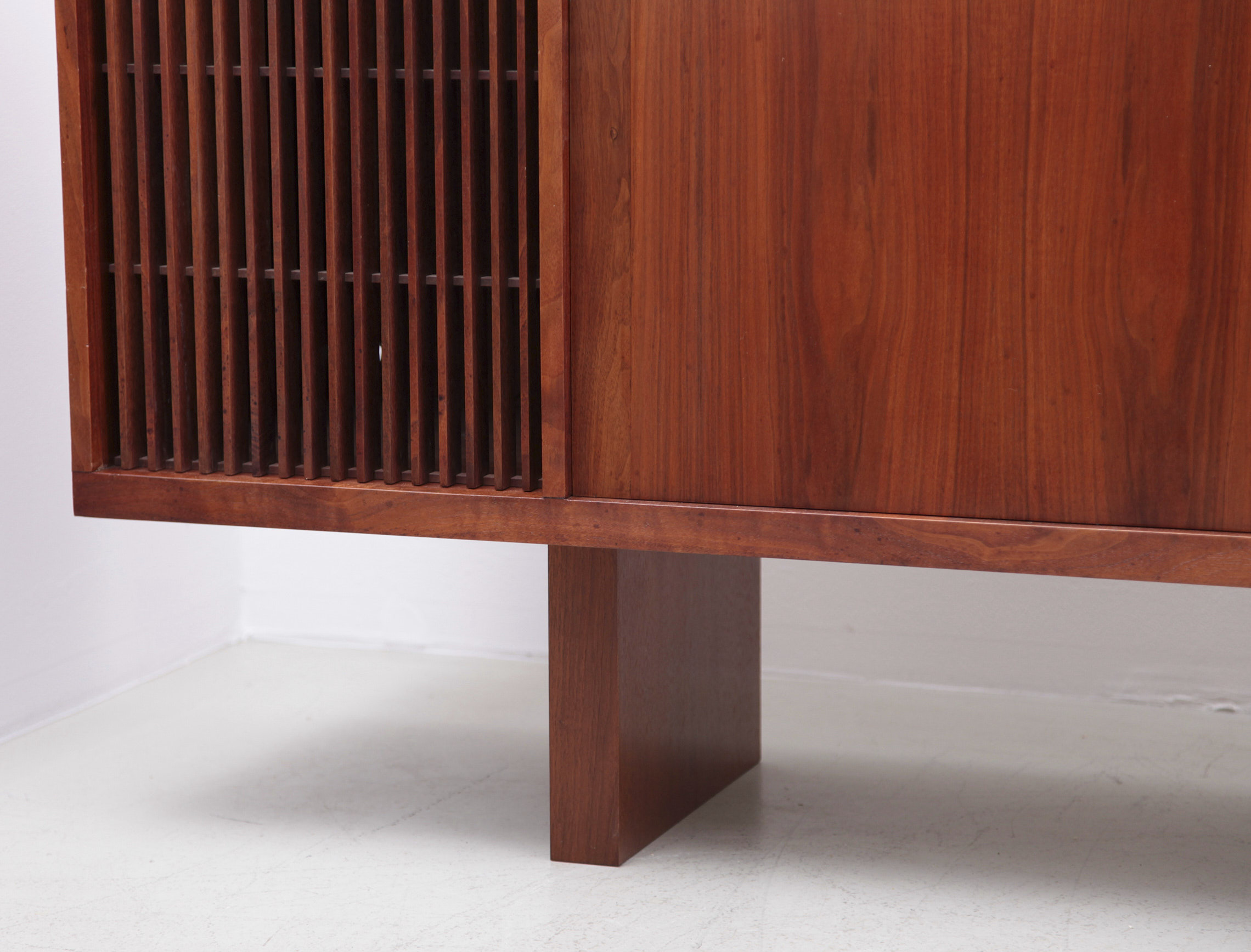 Mid-Century Studio Hifi Phono Credenza in Walnut by Vincent Labadessa